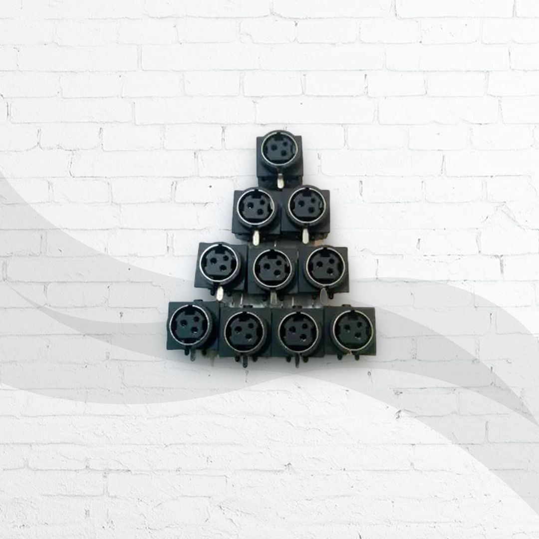 خرید و قیمت سوکت مادگی سه پین